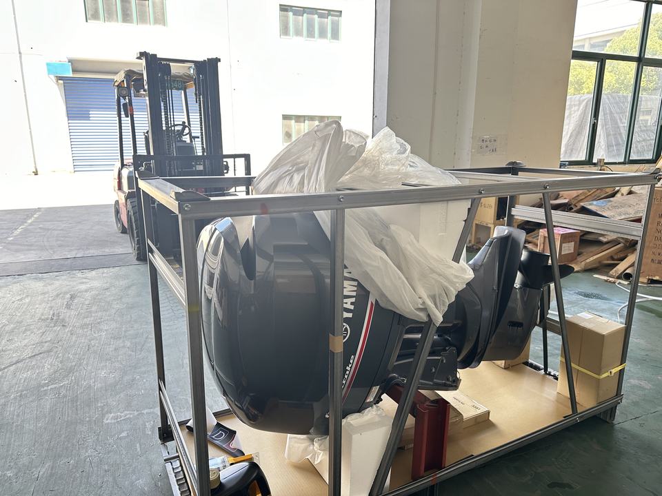Yamaha FL250HETX - 4 Stroke 250HP Outboard Engine for Boats