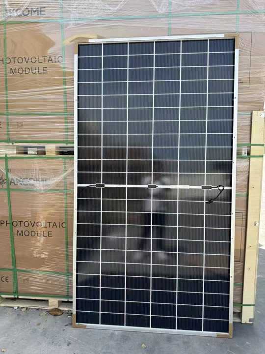 700W IBC Mono Solar Panels - High Efficiency Photovoltaic