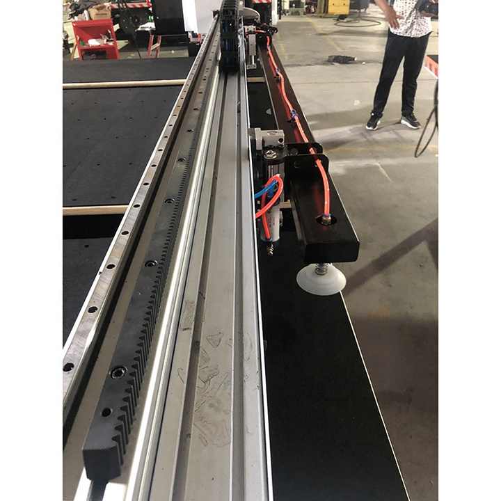 Small Automatic CNC Flat Glass Mirror Cutting Machine Used for Shaped ...