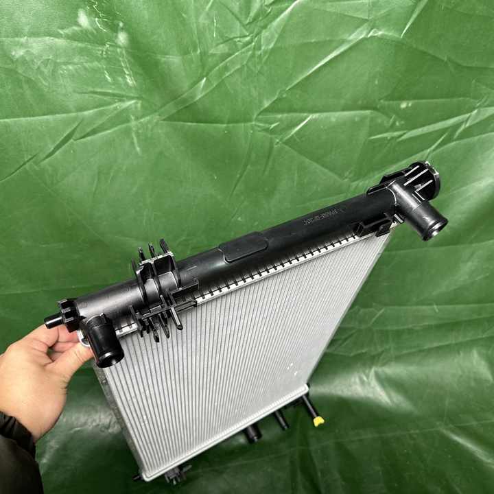 16400-F2080 16400-F2081 Radiator Assembly for Toyota Corolla SE 2023 ...