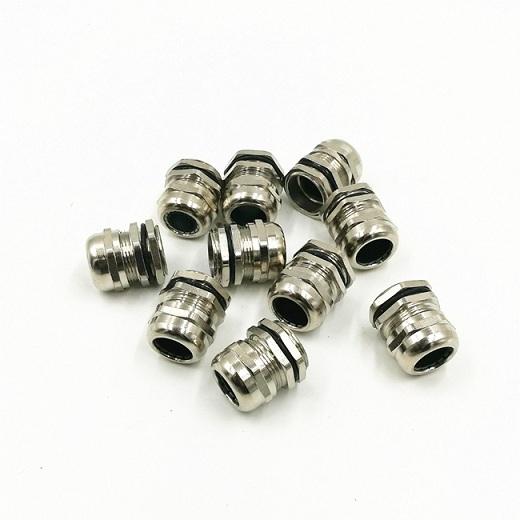 Explosion-proof Brass Cable Gland Metric Thread Type CE Flexible Strain ...