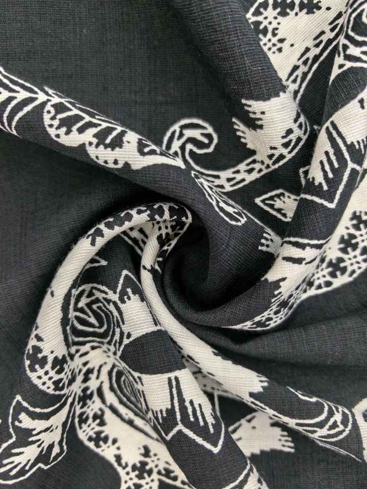 Western Style Woven Paisley Print Rayon Nylon Crepe Fabric Lightweight ...