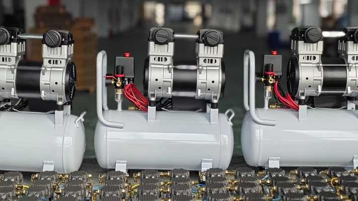 1500W Oil-Free Piston Compressor - Quiet & Efficient Power