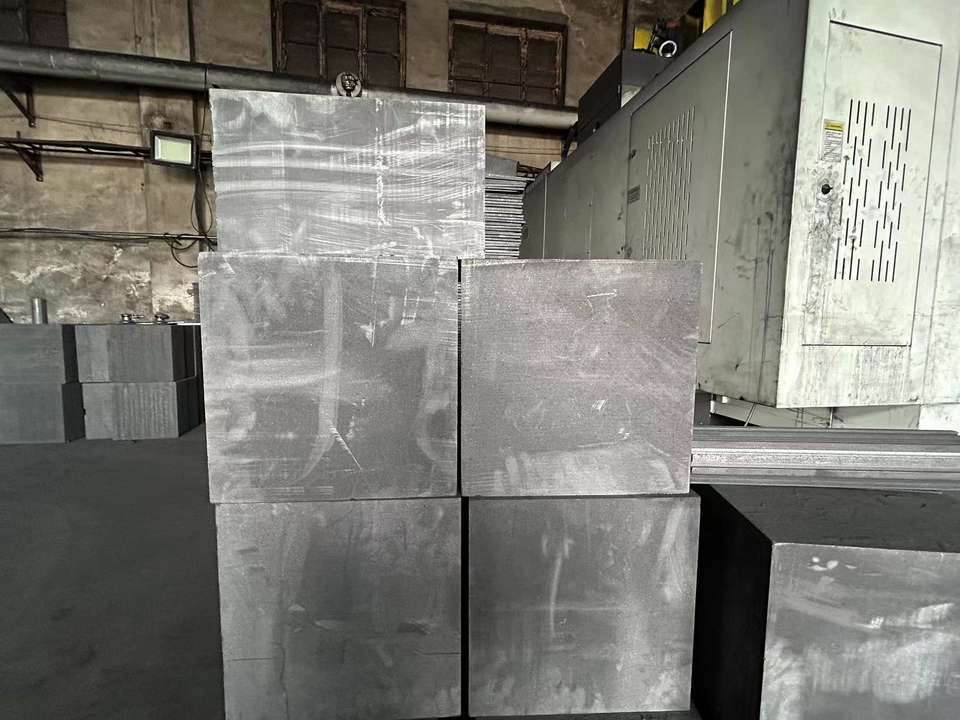 Isostatic Pressed Graphite Block for Semiconductor EDM and Furnace ...