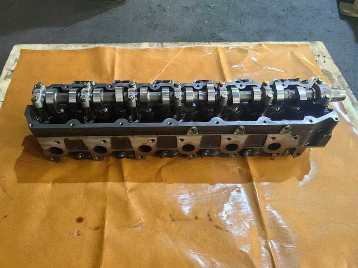 Toyota 1HD-T Cylinder Head - Durable & Reliable Performance