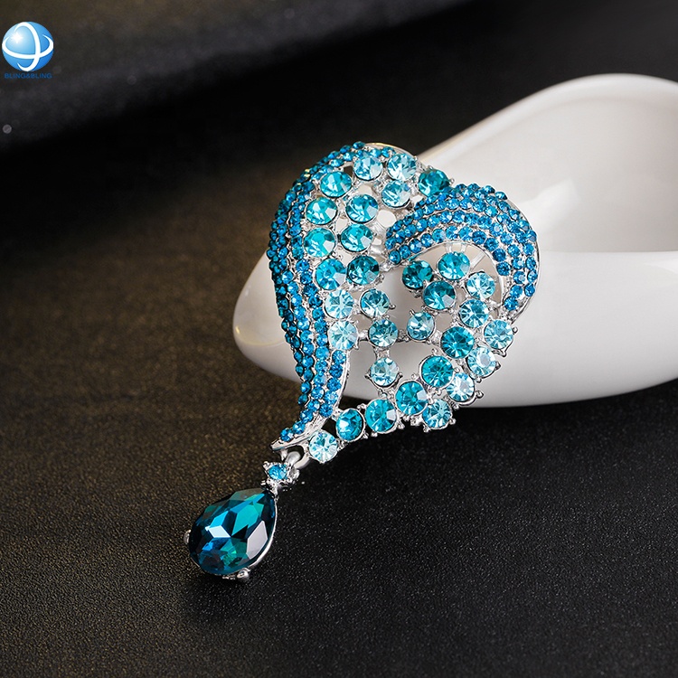Wholesale Heart Hijab Pins Strong Magnetic Power & Safety Clasp Design ...