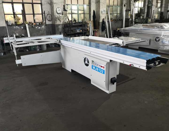 3200mm Precision Panel Saw Machine 45 Degree Tilting Sliding Table Saw ...