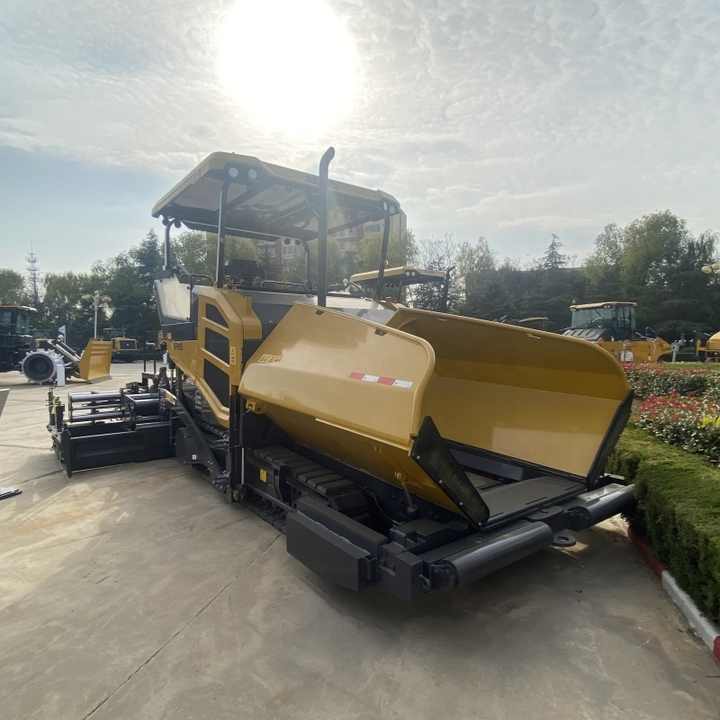 6M Small Brand Wheeled Asphalt Paver RP605 Machine