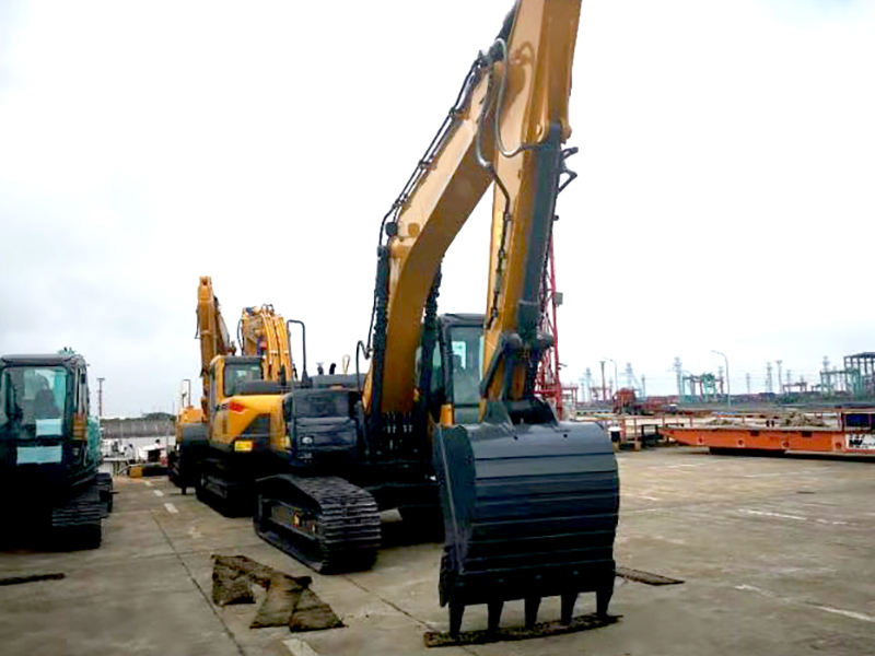 China's New 21T Mini Crawler Excavator XE215C Amphibious Rubber Track ...