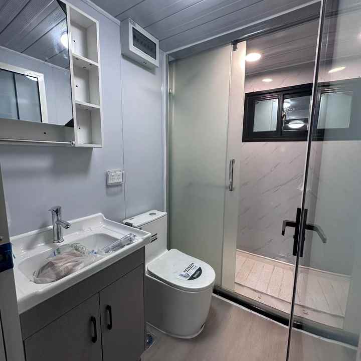 40ft Container House in Cyprus Prefab Cabin 3 Bedrooms Expandable ...