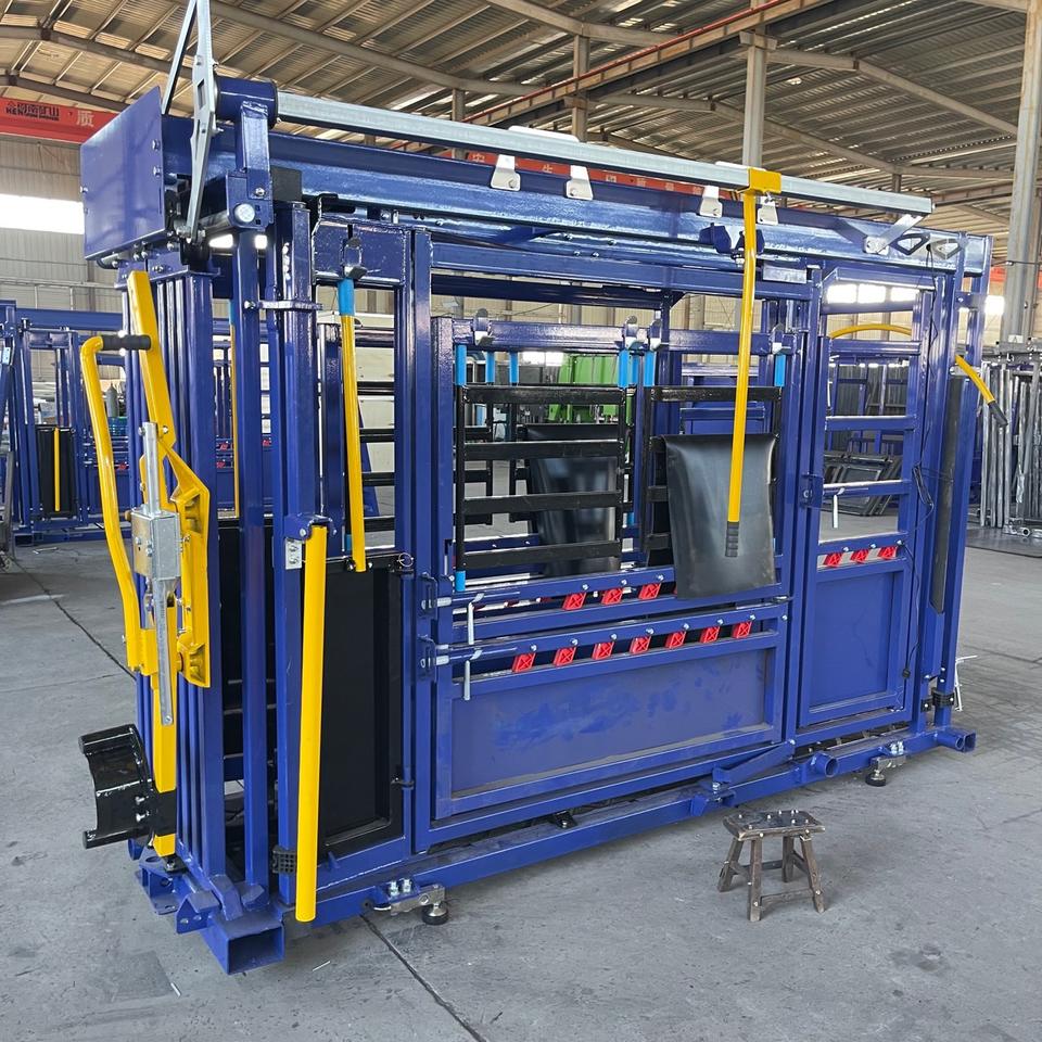 New Steel Portable Gate Cattle Squeeze Chute Galvanized with Scale ...