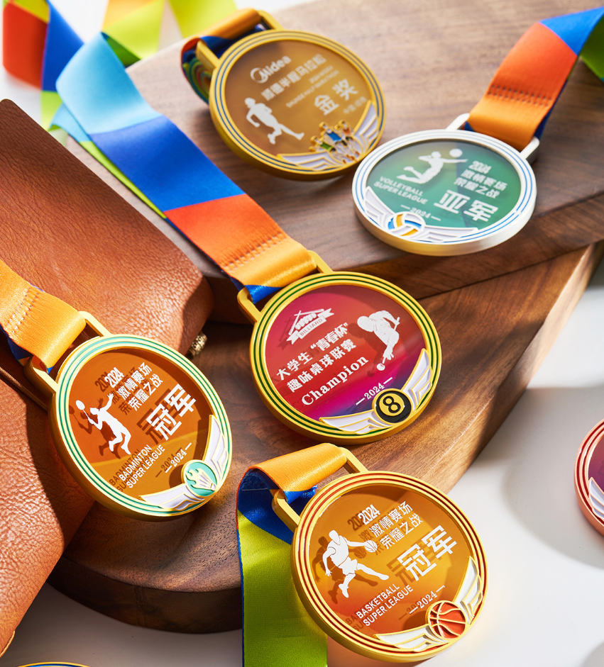 Crystal Deluxe Medal High Quality Zinc Alloy Medals Sports Game ...
