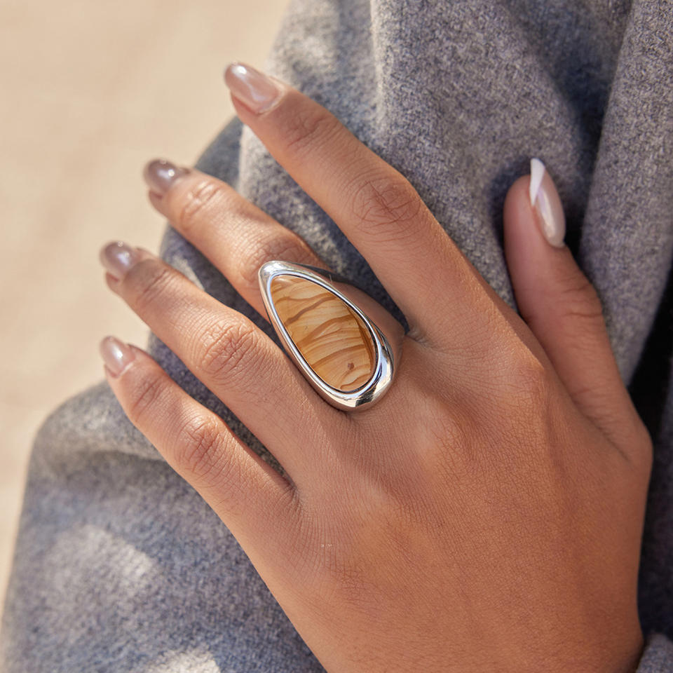 ERESI Vintage Natural Wood Grain Stone Water Drop Shaped Ring ...