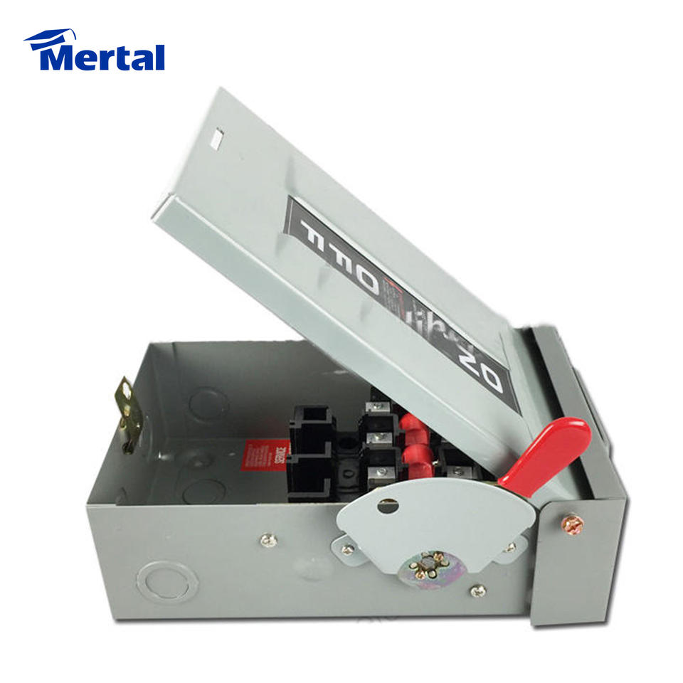 30 Amp Manual Transfer Switch - Reliable Outdoor Disconnect