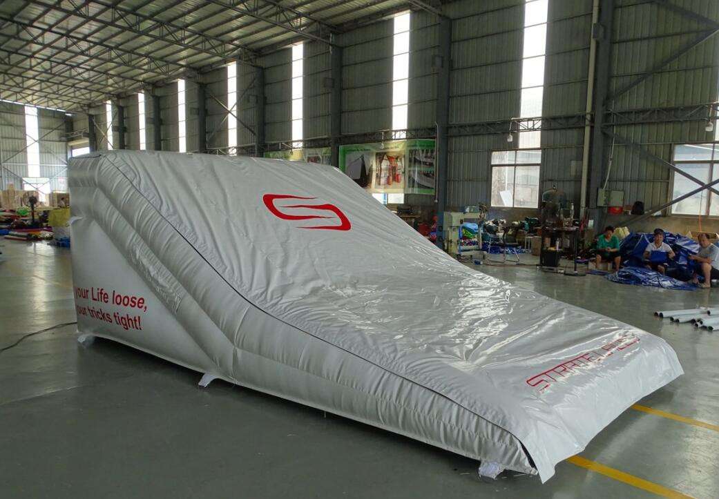 How to Choose the Best Inflatable Bike Jump Landing for Safety and ...