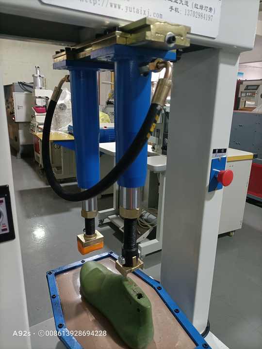 Single Head Sole Press Attaching Machine Sandals Shoes Sole Pressing ...