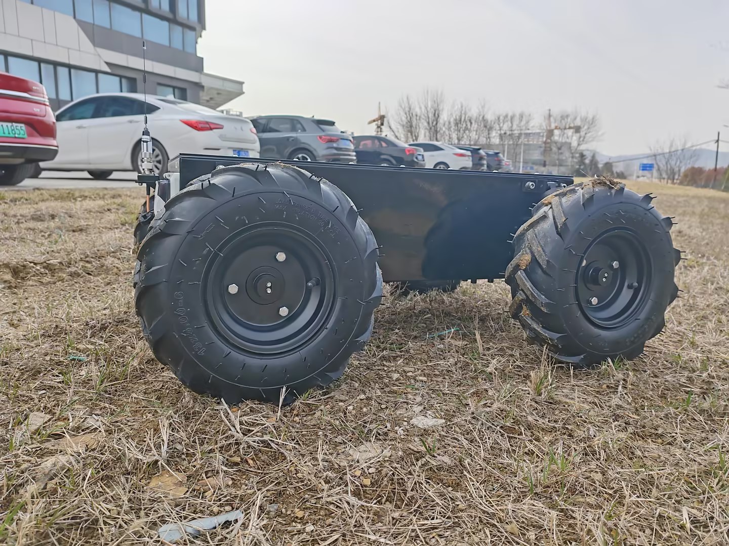 4WD Robot Platforms - Versatile and Durable Chassis Solutions