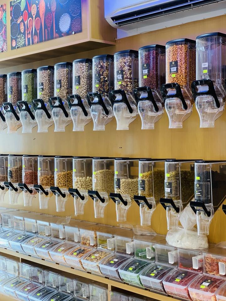 Middle Capacity Food Grade Gravity Bulk Cereal Dispenser