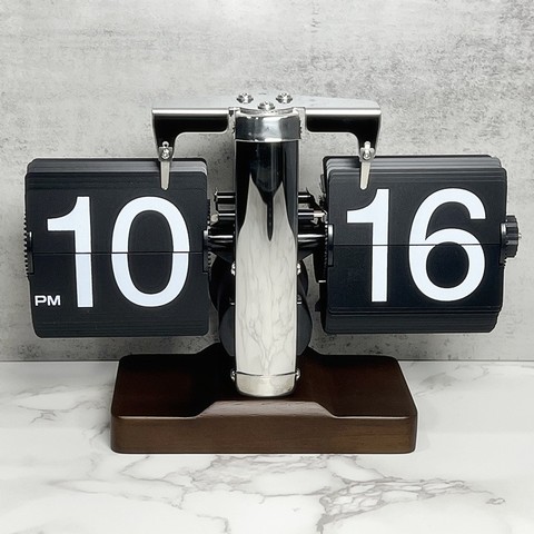 Creative World Map Shape LED Wall Clock - Retro Design