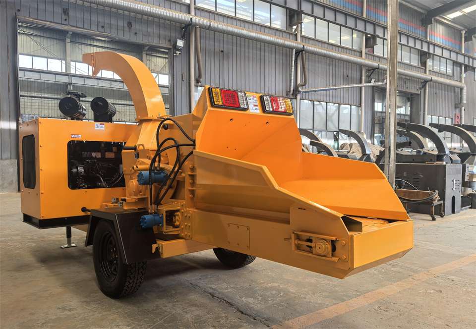 Mobile Garden Shredder Wood Tree Branch Crusher Chipper Cutting Machine ...