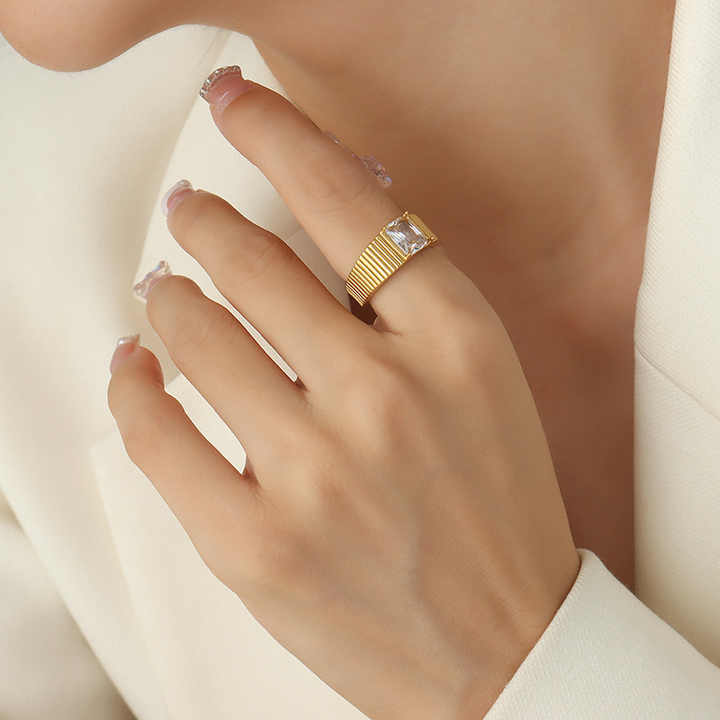 French Ins Style Titanium Steel 18K Zircon Ring for Women