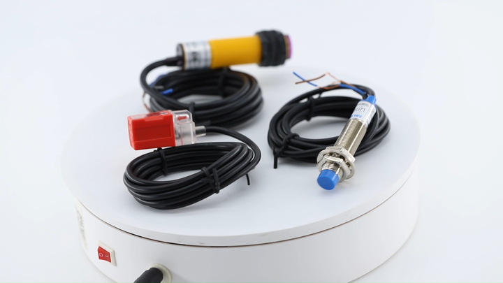8mm cylindrical inductive IP67 underwater proximity sensor switch ...