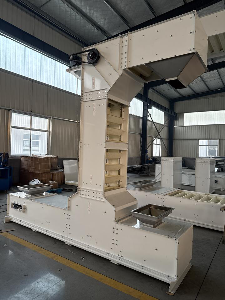 Adjustable Speed T-Type Bucket Conveyor Elevator Grains / Coffee ...