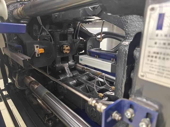 108T Plastic Molding Machine Ballpoint Pen Shell and Cap Making ...