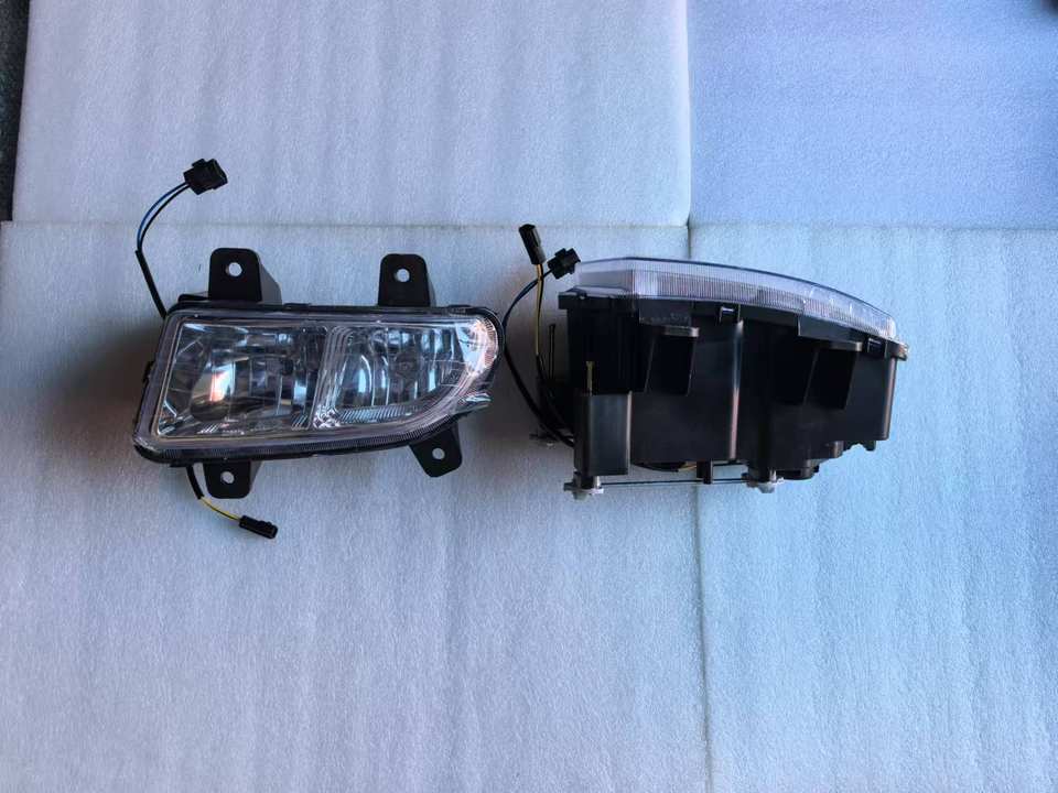 HOWO sinotruk headlight howo truck 371 led head light rear view mirror ...