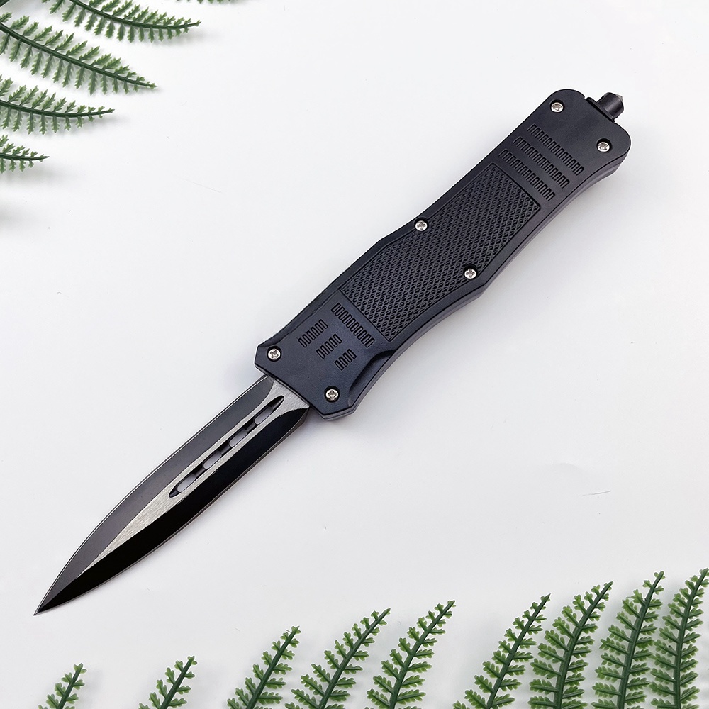 How to Choose the Best Tactical Knife: A Complete Buying Guide