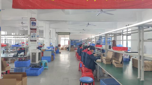 Buy Universal Rolling Code Remote Control Copier | Pro Cloner