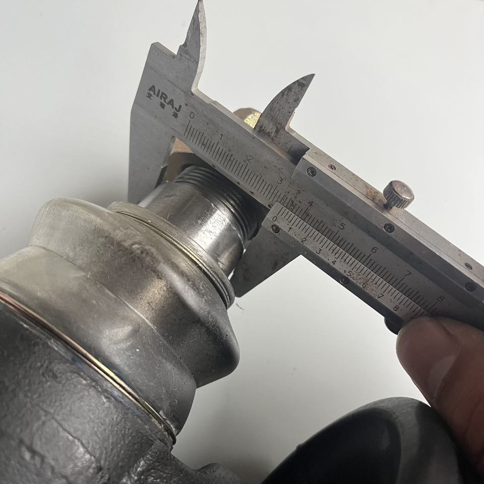Sinotruk Howo Heavy Truck Steering Oil Cylinders WG9731470070/3 New ...