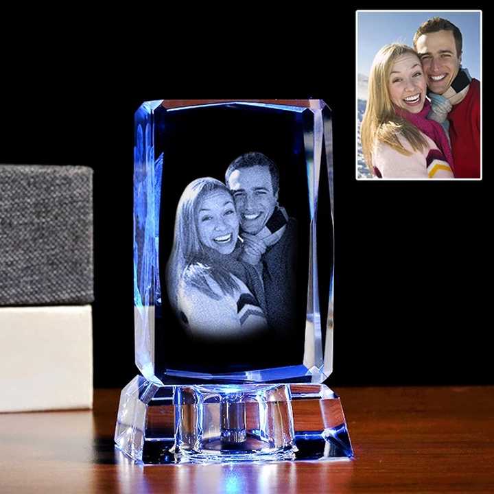 Custom 3D Laser Engraved Glass Cube Photo Frame for Wedding Favor