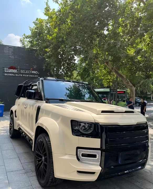 Land Rover Defender Body Kit - Wide Fender Style Upgrade