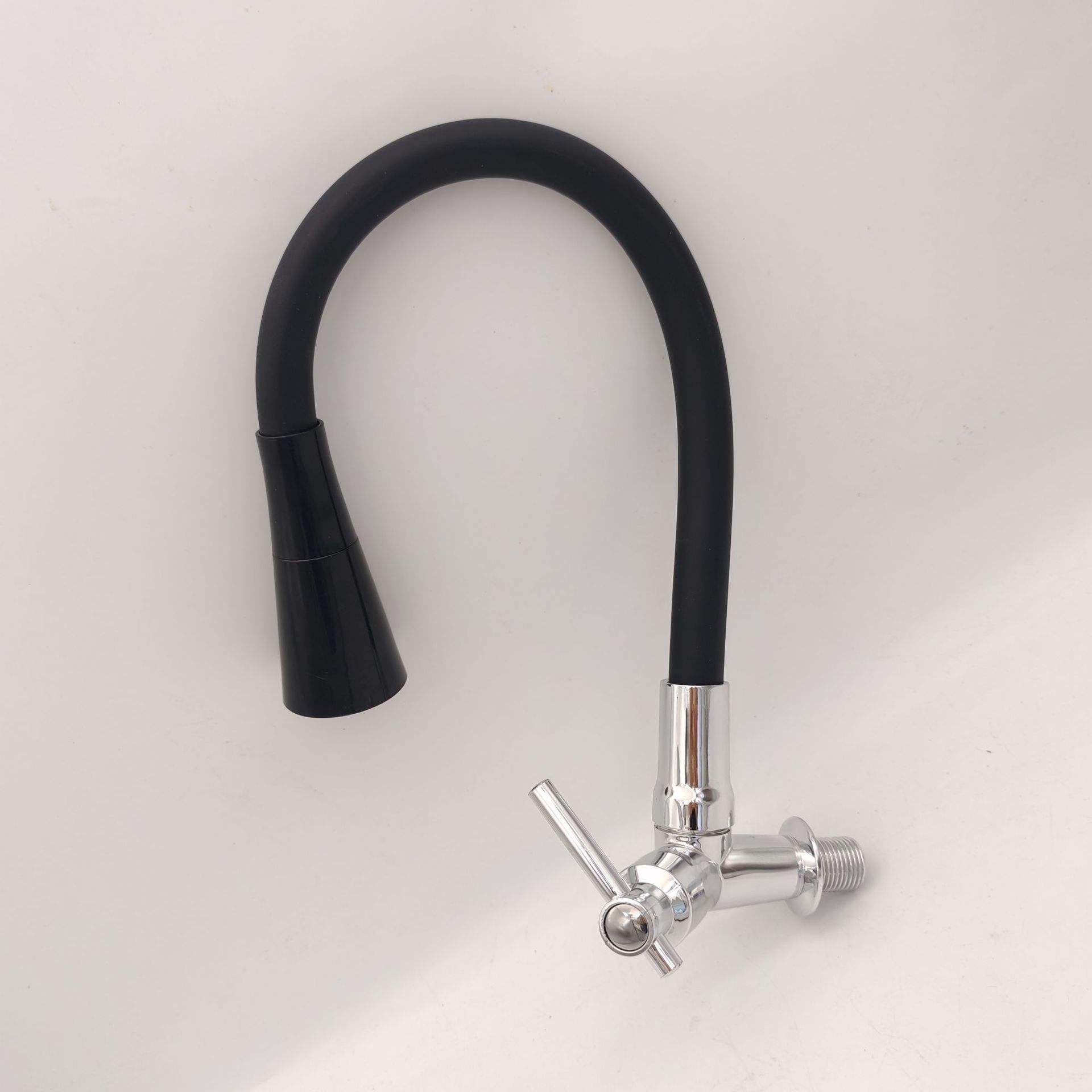 How to Choose the Best Kitchen Faucet with LED: Buying Guide 2026