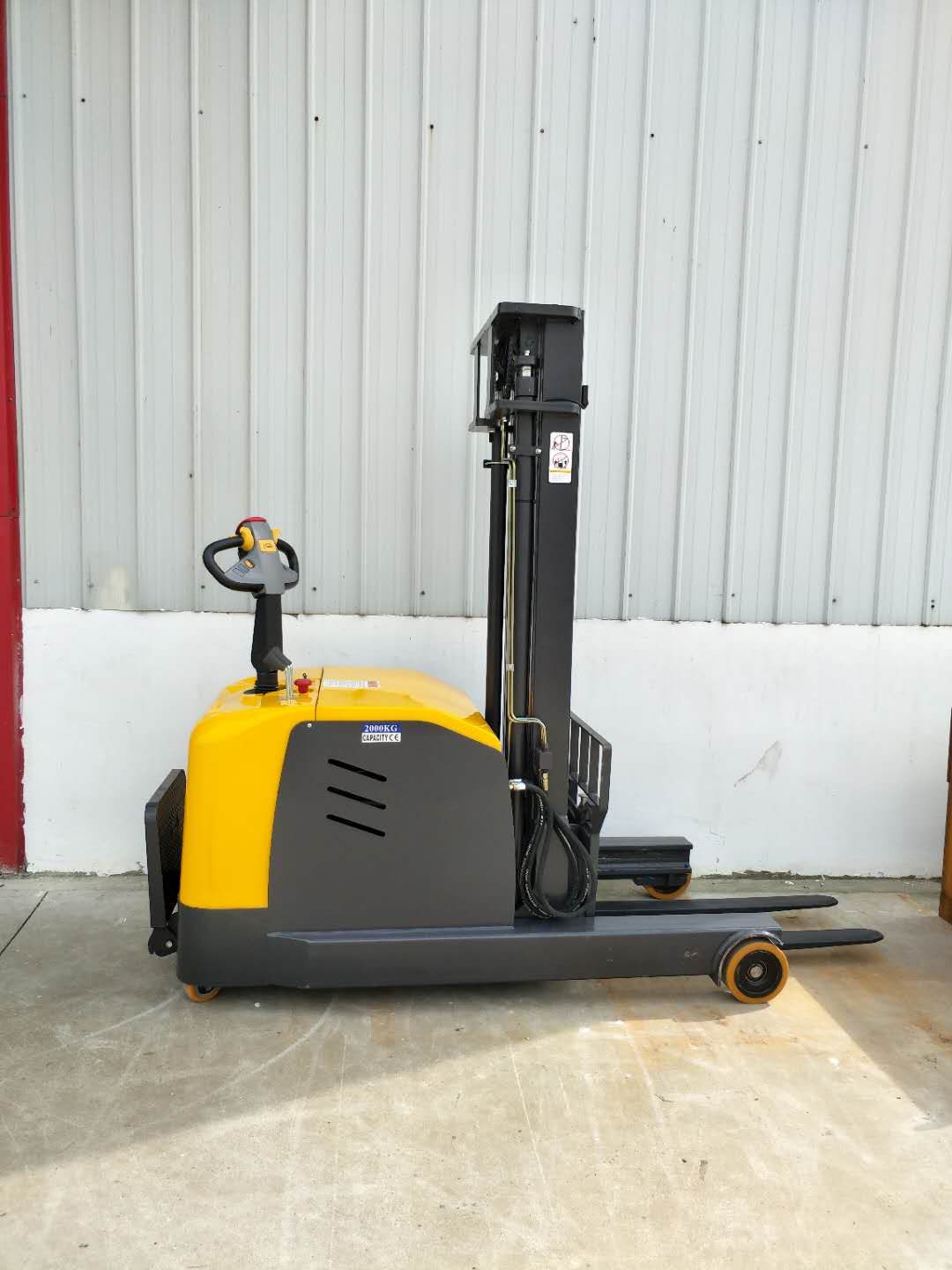 Streamline Your Operations with Reliable 2026 electric reach stacker ...