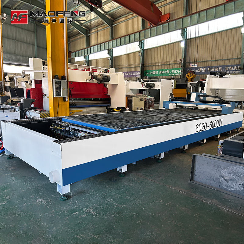 1500W MAX Laser 4015 Metal Plate and Tube Fiber Laser Cutting Machine ...