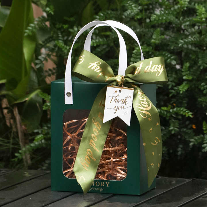 Custom Luxury Kraft Paper Gift Box - Reusable & Stylish