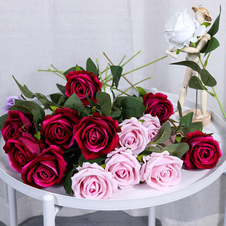 Wholesale Artificial Red Silk Roses For Wedding & Home Decoration