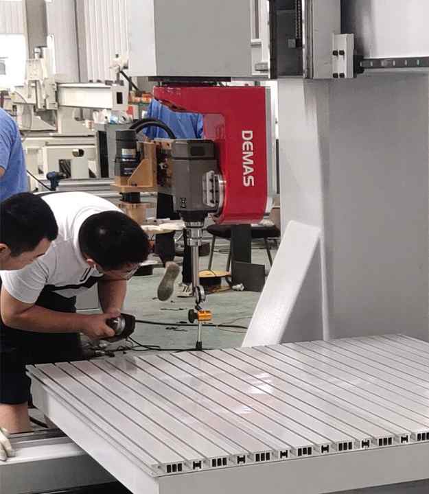 UBO Powerful Controller Woodworking Machine Double Bed Cnc Router 1325 ...