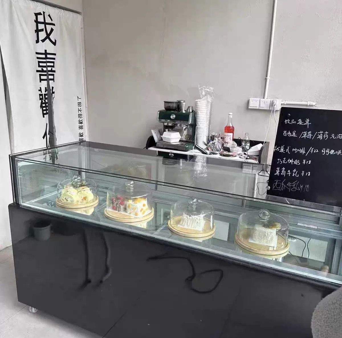 How to Choose the Best Fruit Display Fridge: A Complete Buying Guide