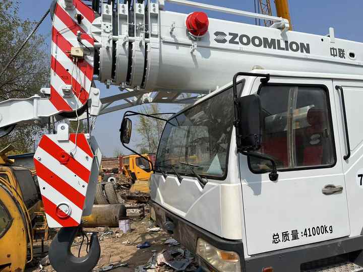 Zoomlion Used Mobile Crane China 35m 50 Ton Truck Crane with Hangfa ...