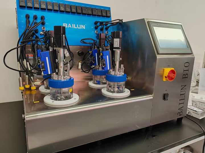 Miniature Bioreactor - High-Throughput Micro-bioreactor