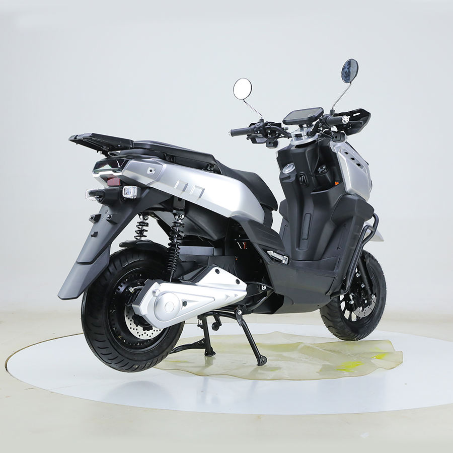 2000w Two-Wheel Electric Scooter China Factory Motor Hub Moto Electric ...