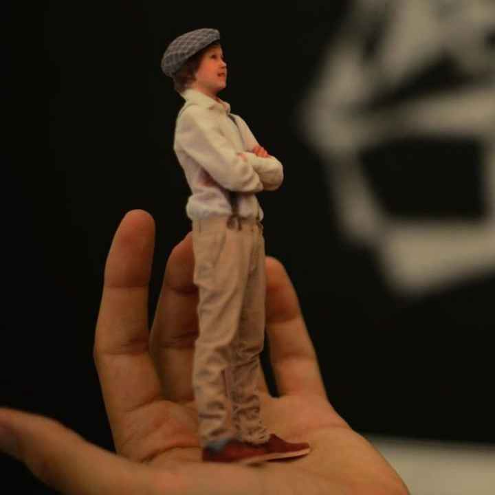 3D Printing Real Person Mini Me - Custom Gift Service