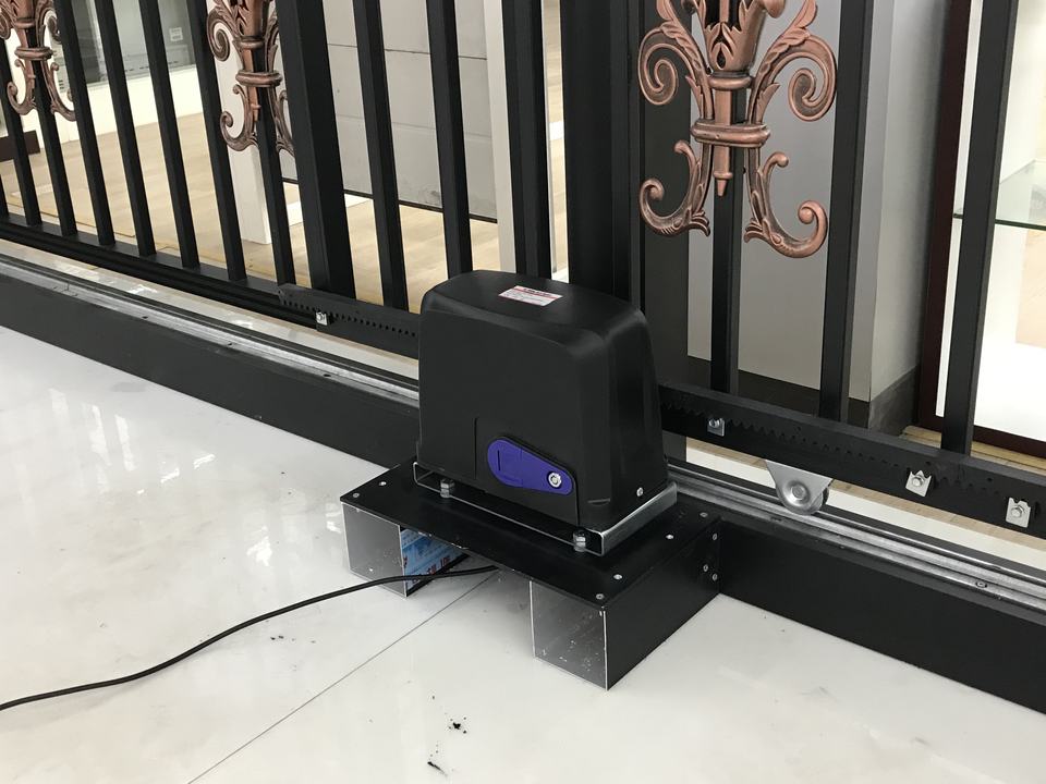 SAG13 LockMaster Auto Sliding Gate Opener Rack Driven AC 110/220V 600kg ...