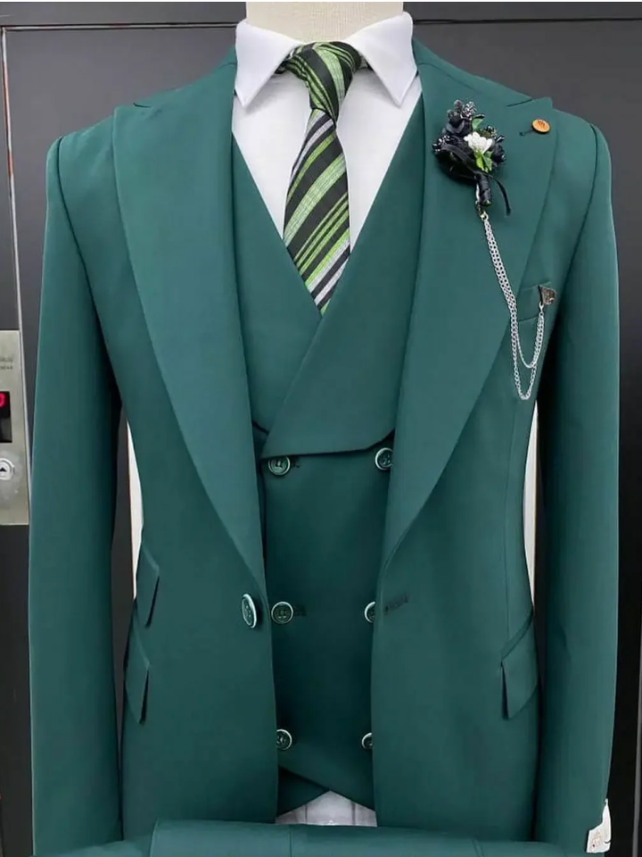 Men's Teal Suits - Stylish & Versatile for All Occasions