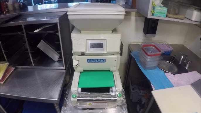 Suzumo SVR-NYA Maki Sushi Machine - Full Automatic Rice Sheeter