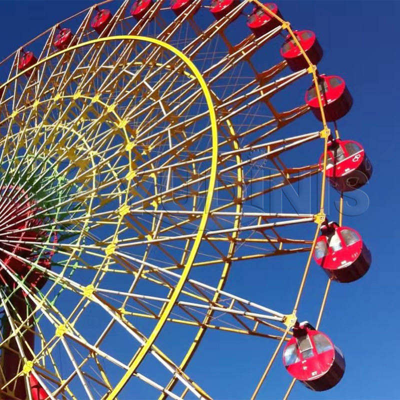 Ferris Wheel Amusement Ride Outdoor with Enclosed Cabins Theme Park ...