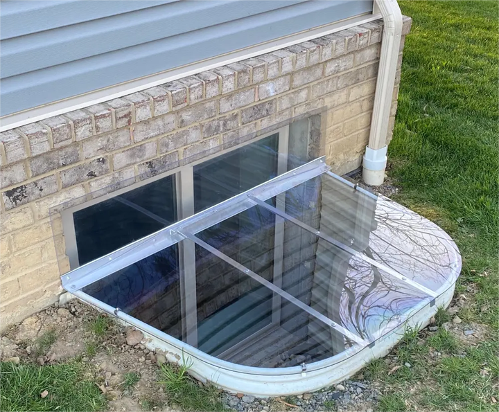 Modern Basement Bifolding Glass windows Commercial Movable Aluminum ...